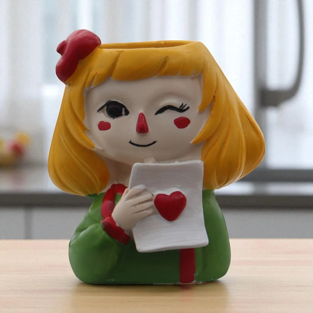 Heart Girl Planter – 90s Cartoon-Style Ceramic Pot – Plant Orbit